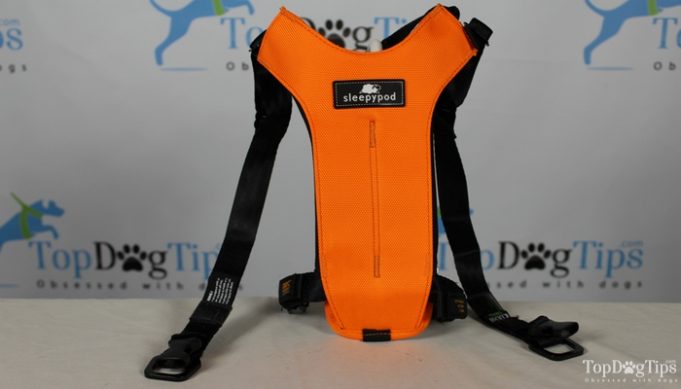 VIDEO: Sleepypod Clickit Utility Dog Car Harness/Seat Belt Review