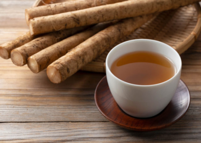 10 Natural Diuretics for Dogs: Foods, Herbs, and Others